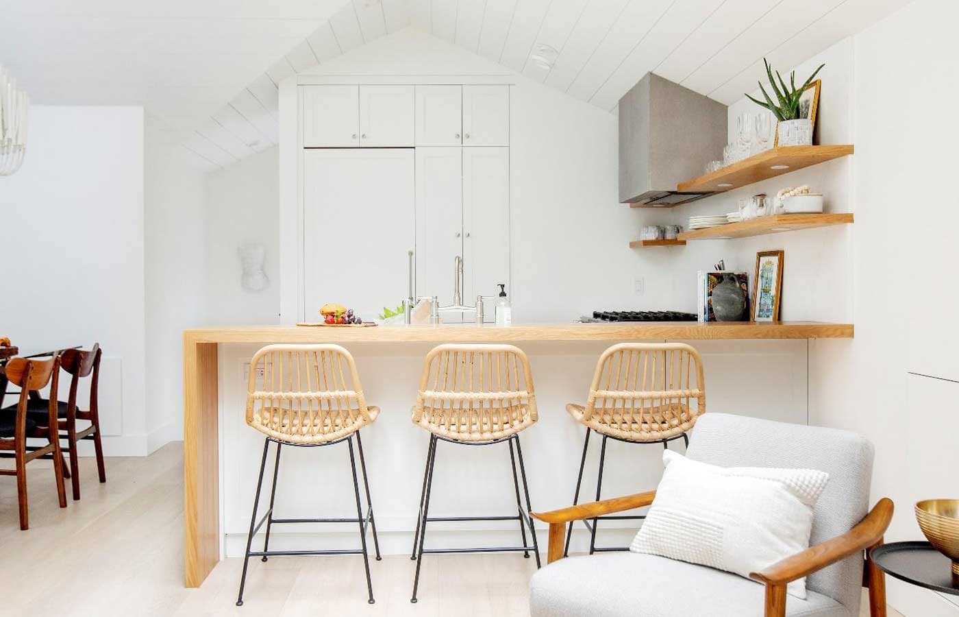 Westend Coach House | Kennedy Construction Company West Vancouver